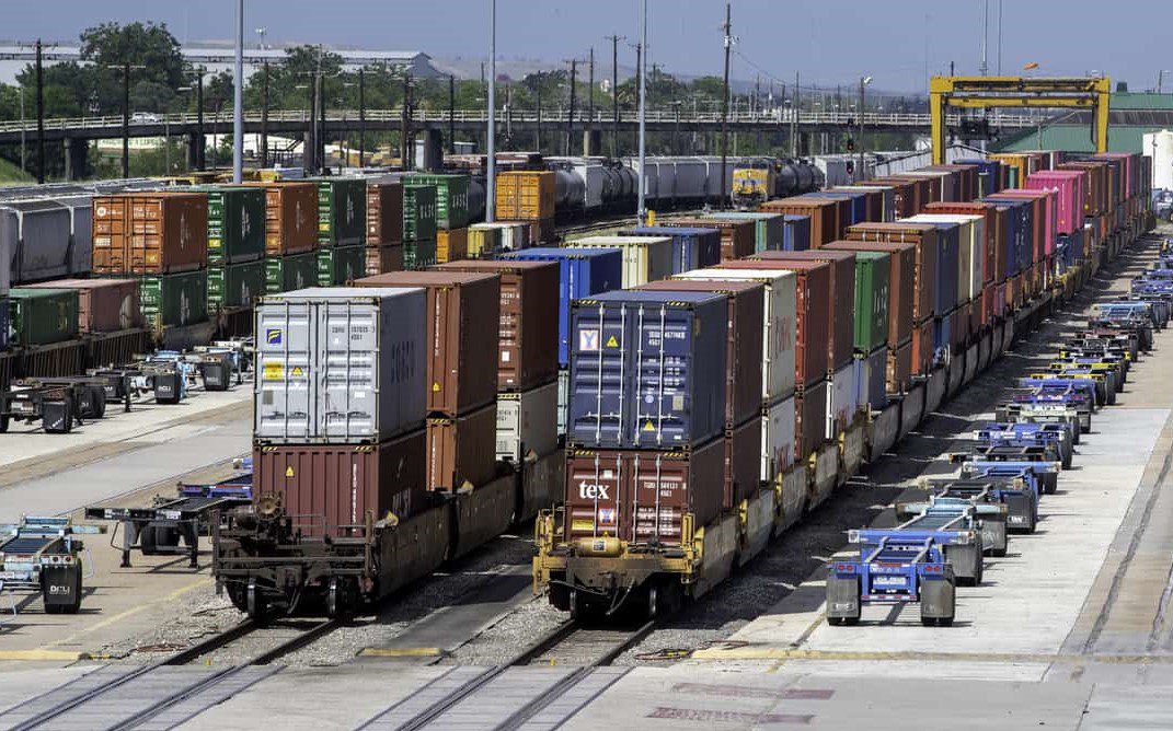 Top-Notch Security and Cargo Condition Monitoring Tips for "Piggy-Back ...